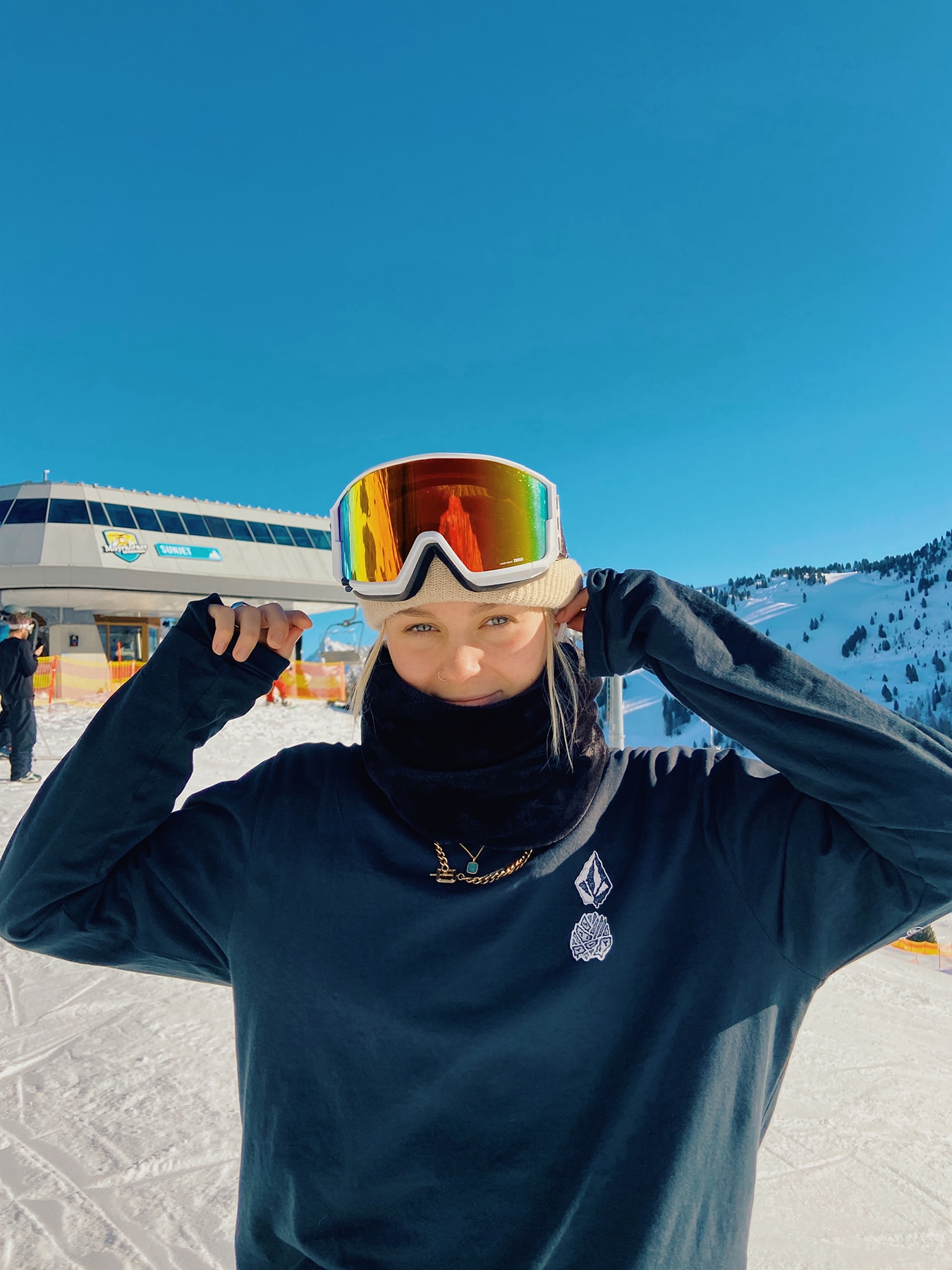 In the life of a pro-snowboarder: Happy new year - MountainXtra